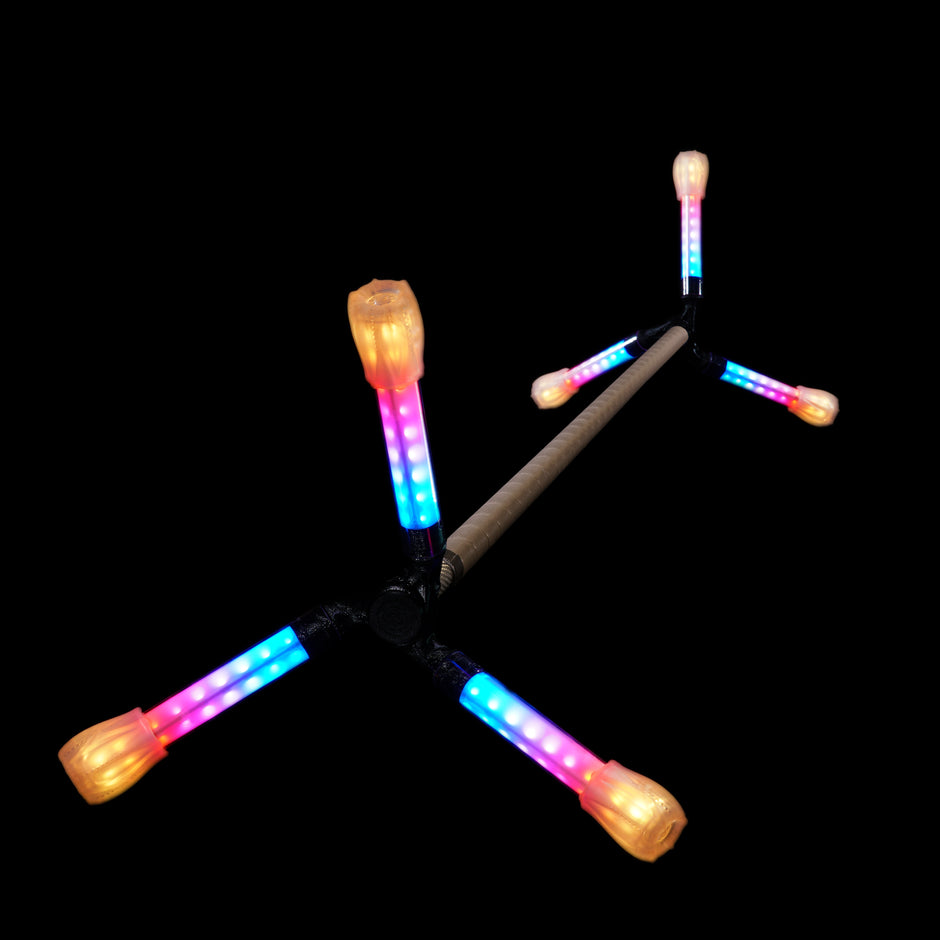 LED contact staff, dragonstaff & juggling staffs, LED twirling batons ...