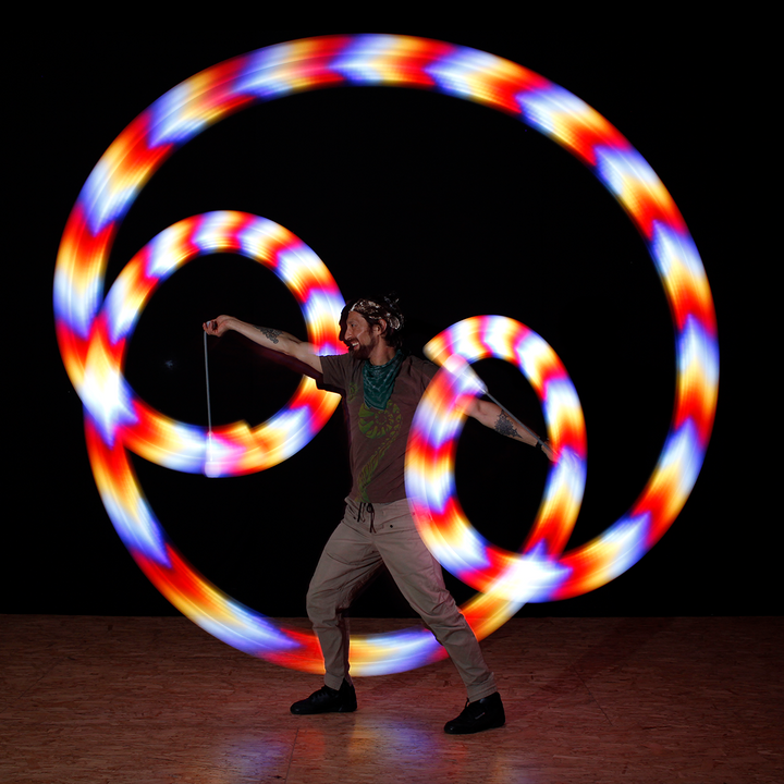 world's favorite LED poi & day poi - lifetime warranty - flowtoys